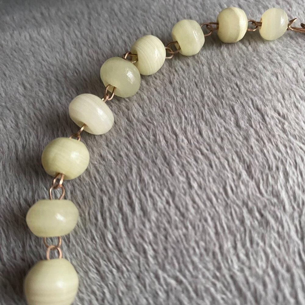 18” Alabaster Beaded Necklace - Gem